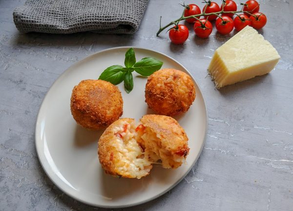 Tomato and Mozzarella Arancini - Low Fodmap Inspiration